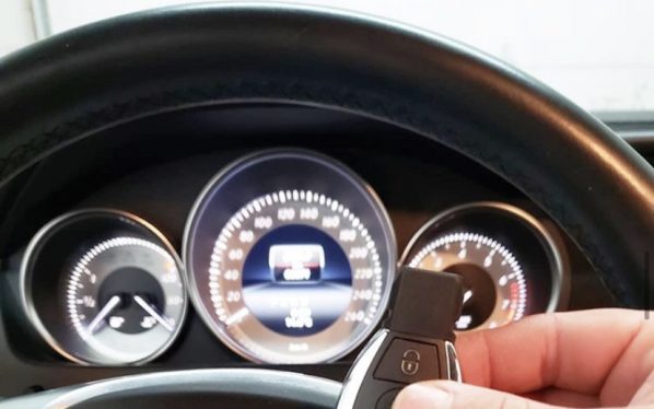 Car Keys Geeks, Car Keys Cutting and Programming.